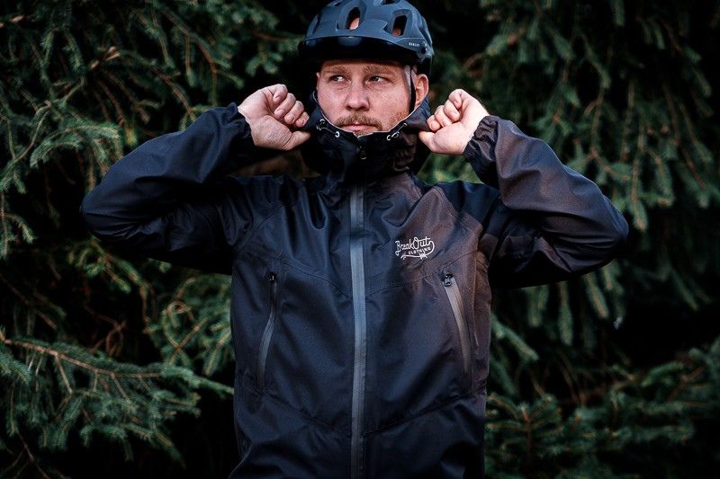 Jak správně prát a pečovat o membránové oblečení? | BREAKOUT.cz